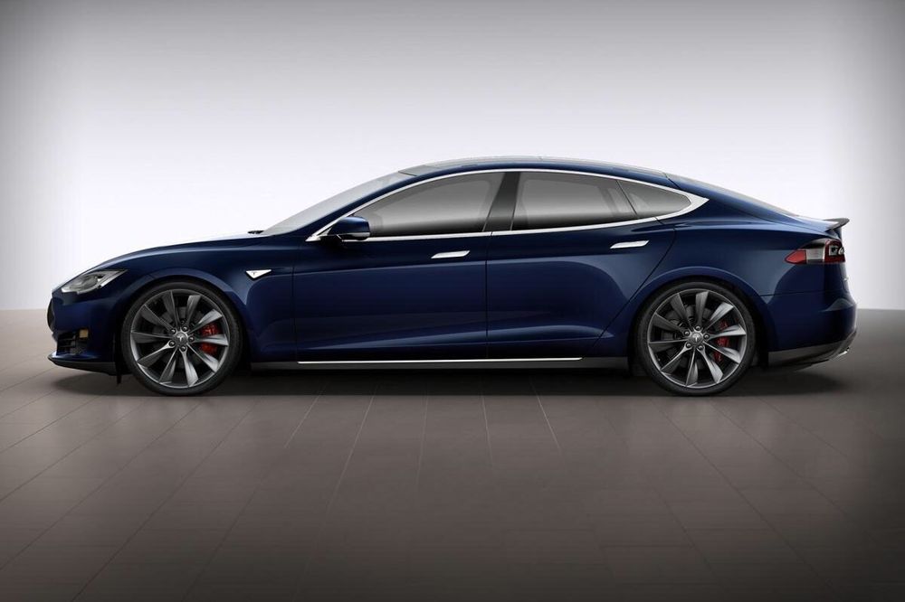 Tesla Town Car - Urban Folk